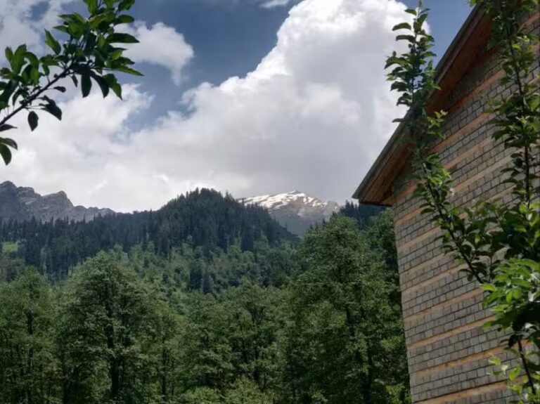 Solang Valley’s Best Treasure - Patalsu Peak